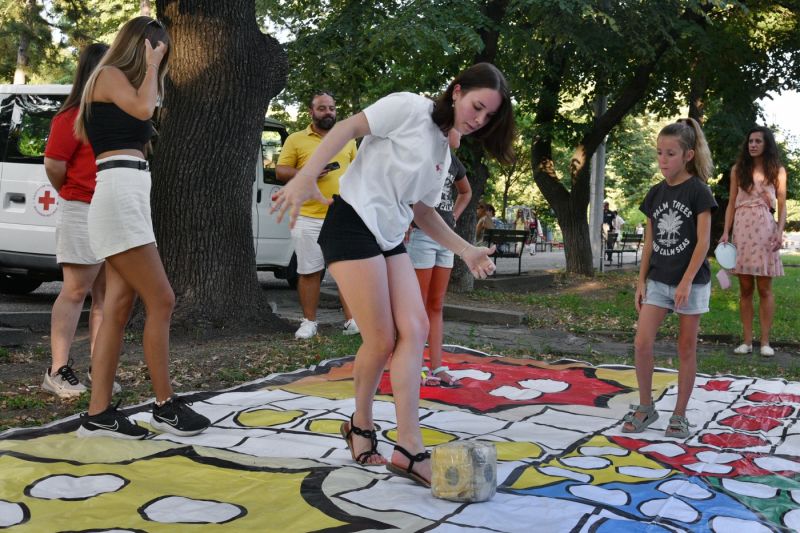 Общинска организация на инвалидите Сливен Градската градина в Сливен се превърна в център на