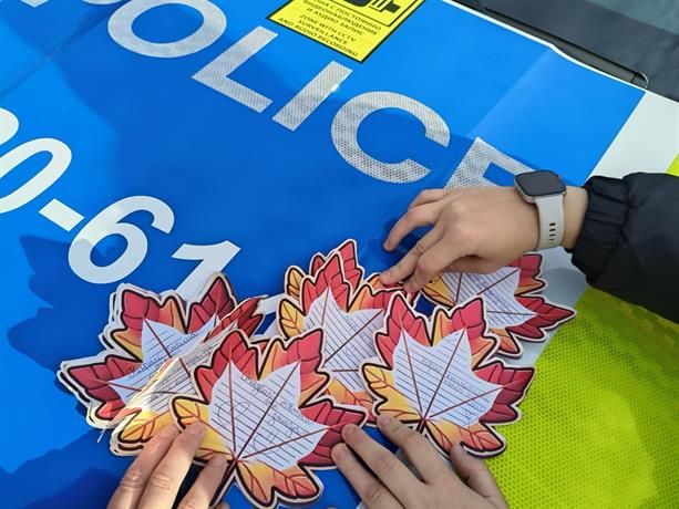 Общинска организация на инвалидите Сливен Сектор „Пътна полиция“ и ученици от СУ „Константин